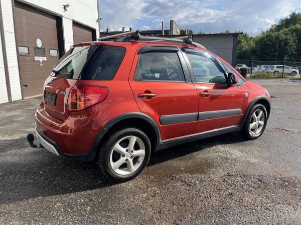 Orange Suzuki SX4 2007 in Utena, with an engine capacity of 1.90 L and mileage of 151 thousand km for 2300 €, photo 3 on AUTOMOTO.COM.LV