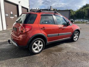 Oranžs Suzuki SX4 2007 Utena, ar dzinēja tilpumu 1.90 L un nobraukumu 151 tūkst. km par 2300 €, foto 4 vietnē AUTOMOTO.COM.LV