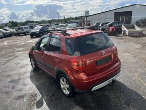 Oranžs Suzuki SX4 2007 Utena, ar dzinēja tilpumu 1.90 L un nobraukumu 151 tūkst. km par 2300 €, foto 6 vietnē AUTOMOTO.COM.LV