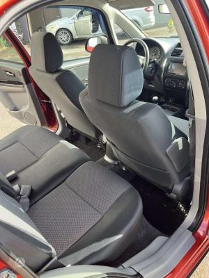 Oranžs Suzuki SX4 2007 Utena, ar dzinēja tilpumu 1.90 L un nobraukumu 151 tūkst. km par 2300 €, foto 9 vietnē AUTOMOTO.COM.LV