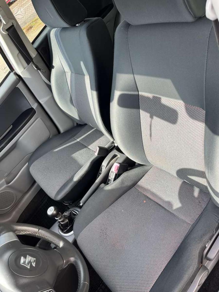 Oranžs Suzuki SX4 2007 Utena, ar dzinēja tilpumu 1.90 L un nobraukumu 151 tūkst. km par 2300 €, foto 11 vietnē AUTOMOTO.COM.LV