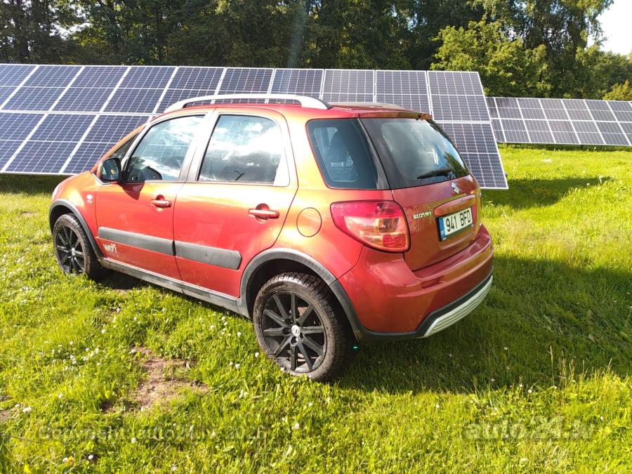 Oranžs Suzuki SX4 2006 Tallina, ar dzinēja tilpumu 1.90 L un nobraukumu 147 tūkst. km par 2999 €, foto 4 vietnē AUTOMOTO.COM.LV