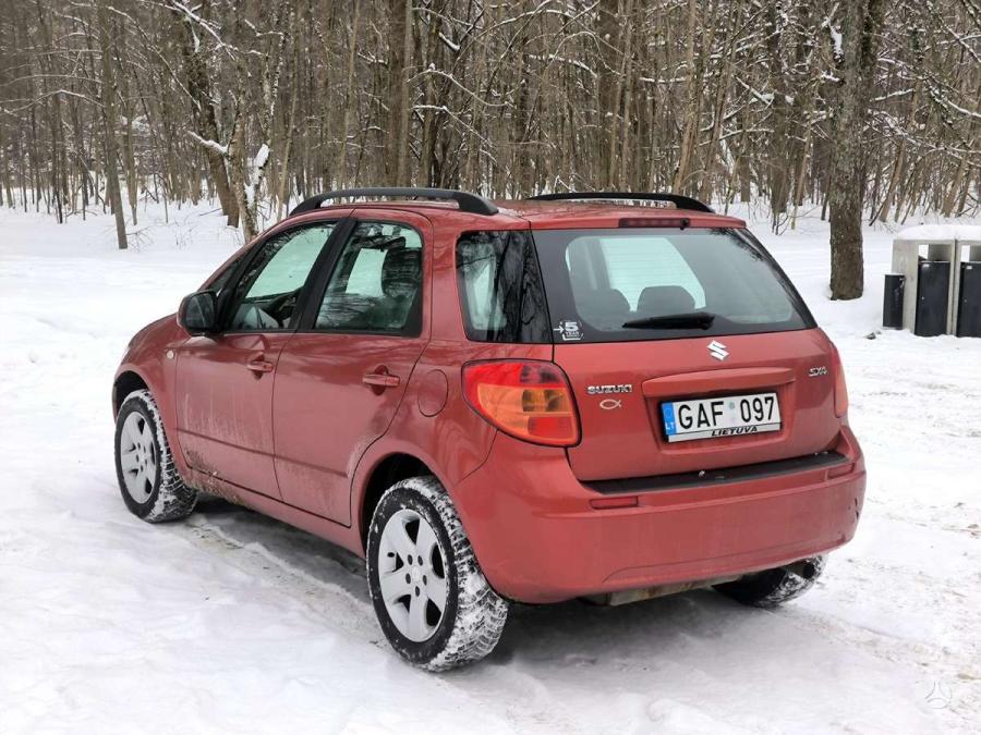 Orange Suzuki SX4 2007 in Vilnius, with an engine capacity of 1.90 L and mileage of 231 thousand km for 1750 €, photo 4 on AUTOMOTO.COM.LV