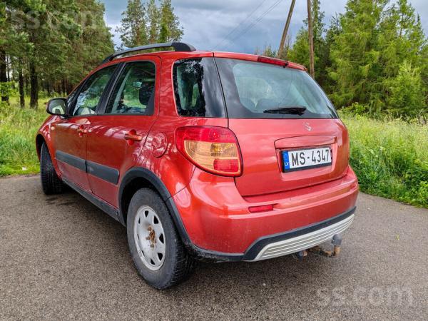 Oranžs Suzuki SX4 2008 Dobele, ar dzinēja tilpumu 1.60 L un nobraukumu 216 tūkst. km par 3300 €, foto 4 vietnē AUTOMOTO.COM.LV