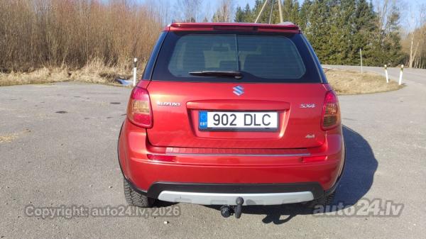 Orange Suzuki SX4 2012 in Parnu, with an engine capacity of 1.60 L and mileage of 220 thousand km for 6500 €, photo 5 on AUTOMOTO.COM.LV