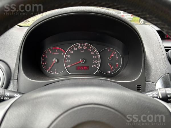 Red Suzuki SX4 2009 in Riga, with an engine capacity of 1.90 L and mileage of 215 thousand km for 4250 €, photo 6 on AUTOMOTO.COM.LV