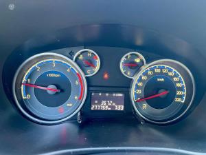 Red Suzuki SX4 2013 in Kelme, with an engine capacity of 2.00 L and mileage of 277 thousand km for 2800 €, photo 15 on AUTOMOTO.COM.LV