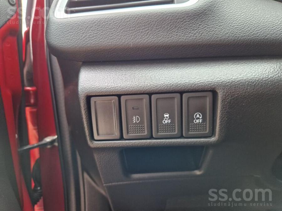Красный Сузуки СХ4 2018 в Рига, объемом двигателя 1.00 л и пробегом 65 тыс. км за 12000 €, фото 17 на AUTOMOTO.COM.LV