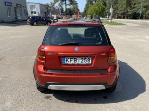 Sarkans Suzuki SX4 2006 Druskininkai, ar dzinēja tilpumu 1.87 L un nobraukumu 239 tūkst. km par 2000 €, foto 6 vietnē AUTOMOTO.COM.LV