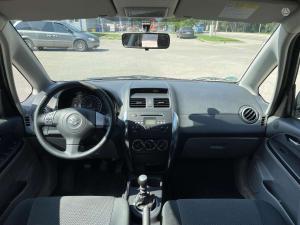 Sarkans Suzuki SX4 2006 Druskininkai, ar dzinēja tilpumu 1.87 L un nobraukumu 239 tūkst. km par 2000 €, foto 13 vietnē AUTOMOTO.COM.LV