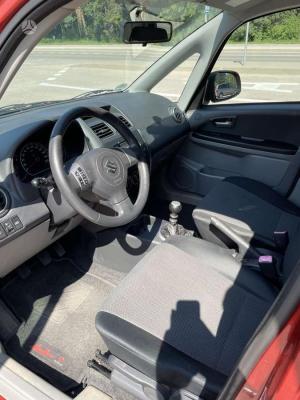 Sarkans Suzuki SX4 2006 Druskininkai, ar dzinēja tilpumu 1.87 L un nobraukumu 239 tūkst. km par 2000 €, foto 16 vietnē AUTOMOTO.COM.LV