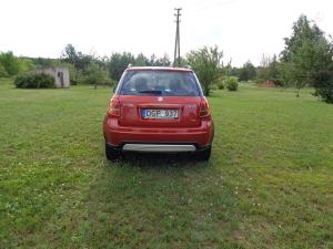 Sarkans Suzuki SX4 2007 Druskininkai, ar dzinēja tilpumu 1.59 L un nobraukumu 242 tūkst. km par 950 €, foto 5 vietnē AUTOMOTO.COM.LV
