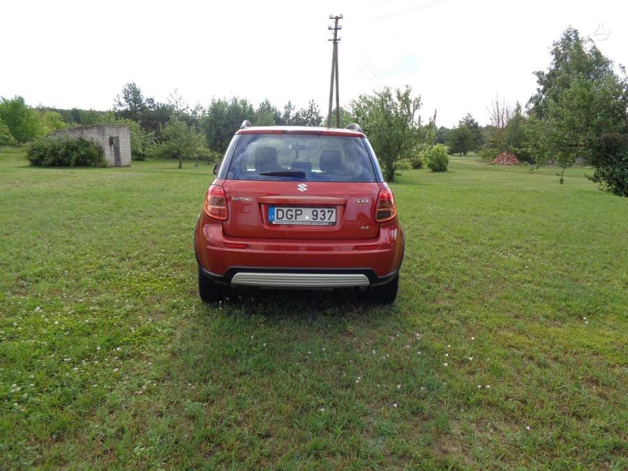 Sarkans Suzuki SX4 2007 Druskininkai, ar dzinēja tilpumu 1.59 L un nobraukumu 242 tūkst. km par 950 €, foto 5 vietnē AUTOMOTO.COM.LV