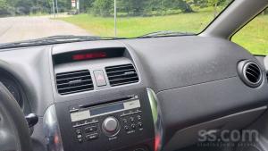 Sarkans Suzuki SX4 2007 Alūksne, ar dzinēja tilpumu 1.90 L un nobraukumu 0 tūkst. km par 3800 €, foto 18 vietnē AUTOMOTO.COM.LV