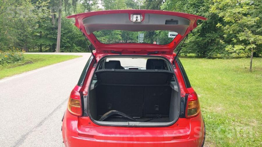 Sarkans Suzuki SX4 2007 Alūksne, ar dzinēja tilpumu 1.90 L un nobraukumu 0 tūkst. km par 3800 €, foto 25 vietnē AUTOMOTO.COM.LV