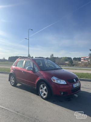 Red Suzuki SX4 2012 in Gargzdai, with an engine capacity of 2.00 L and mileage of 161 thousand km for 4500 €, photo  on AUTOMOTO.COM.LV