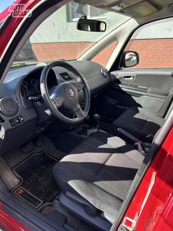 Sarkans Suzuki SX4 2012 Gargždai, ar dzinēja tilpumu 2.00 L un nobraukumu 161 tūkst. km par 4500 €, foto 8 vietnē AUTOMOTO.COM.LV