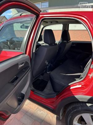 Red Suzuki SX4 2012 in Gargzdai, with an engine capacity of 2.00 L and mileage of 161 thousand km for 4500 €, photo 10 on AUTOMOTO.COM.LV
