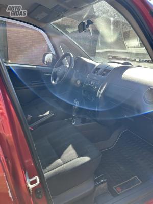 Red Suzuki SX4 2012 in Gargzdai, with an engine capacity of 2.00 L and mileage of 161 thousand km for 4500 €, photo 13 on AUTOMOTO.COM.LV