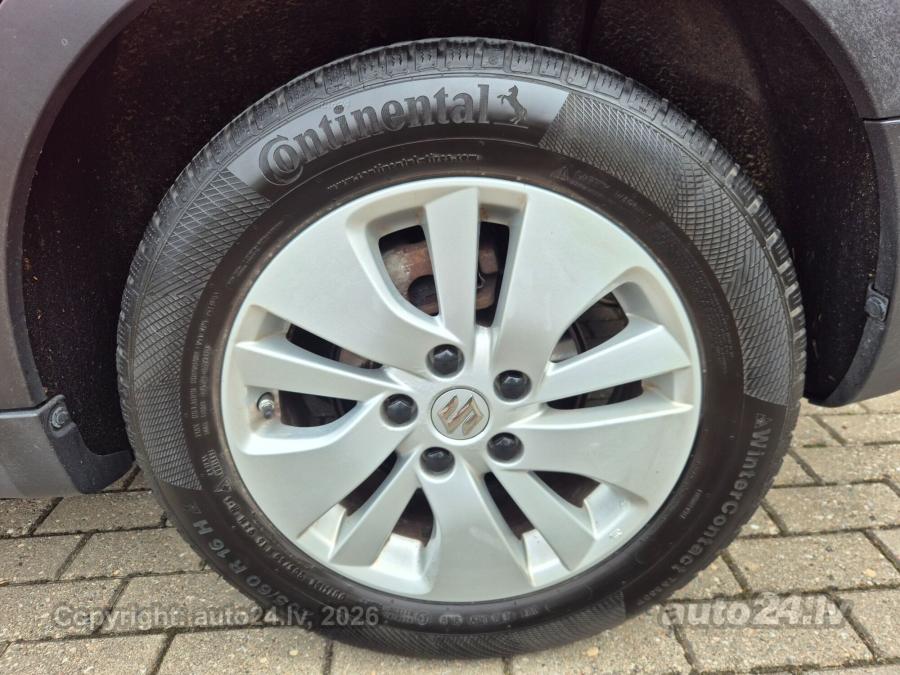 Sarkans Suzuki SX4 2014 Tartu, ar dzinēja tilpumu 1.60 L un nobraukumu 160 tūkst. km par 7900 €, foto 19 vietnē AUTOMOTO.COM.LV