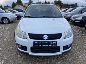 White Suzuki SX4 2009 in Birzai, with an engine capacity of 1.56 L and mileage of 259 thousand km for 2450 €, photo 5 on AUTOMOTO.COM.LV