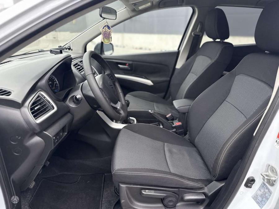 Balts Suzuki SX4 2014 Šauļi, ar dzinēja tilpumu 1.59 L un nobraukumu 230 tūkst. km par 3950 €, foto 11 vietnē AUTOMOTO.COM.LV