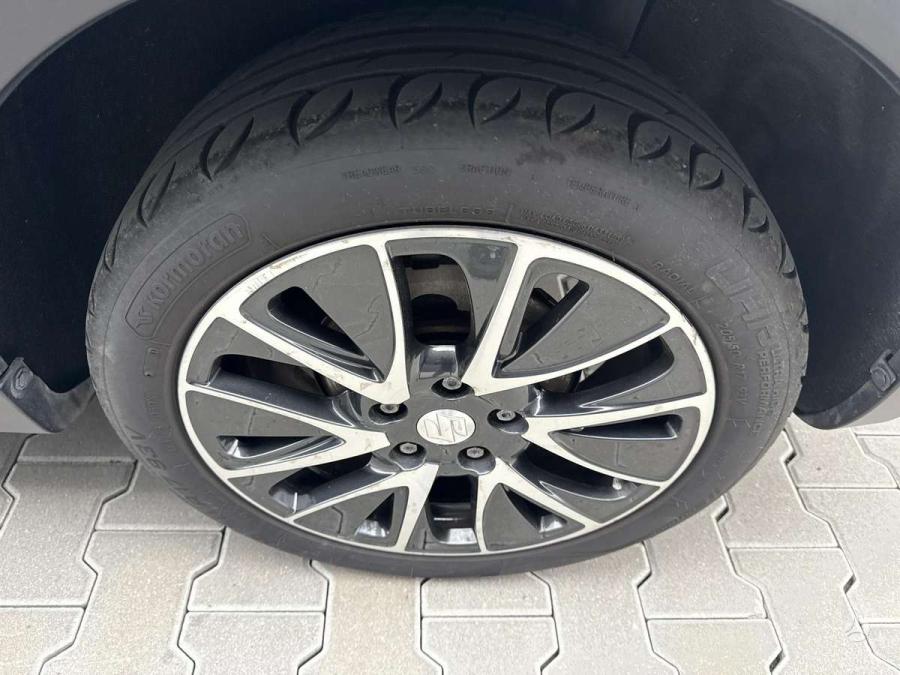 Balts Suzuki SX4 2014 Šauļi, ar dzinēja tilpumu 1.59 L un nobraukumu 230 tūkst. km par 3950 €, foto 17 vietnē AUTOMOTO.COM.LV