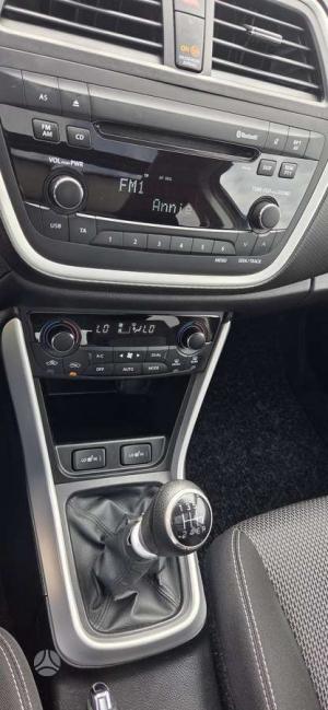 Balts Suzuki SX4 2015 Viļņa, ar dzinēja tilpumu 1.60 L un nobraukumu 240 tūkst. km par 5300 €, foto 19 vietnē AUTOMOTO.COM.LV
