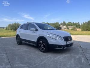 Balts Suzuki SX4 2015 Plungė, ar dzinēja tilpumu 1.60 L un nobraukumu 128 tūkst. km par 8000 €, foto  vietnē AUTOMOTO.COM.LV