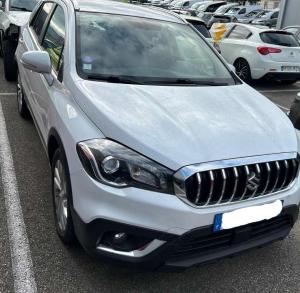 Balts Suzuki SX4 2019 Tauragė, ar dzinēja tilpumu 1.00 L un nobraukumu 65 tūkst. km par 10900 €, foto 3 vietnē AUTOMOTO.COM.LV