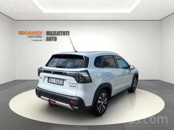 Balts Suzuki SX4 2022 Rīga, ar dzinēja tilpumu 1.40 L un nobraukumu 106 tūkst. km par 15990 €, foto 6 vietnē AUTOMOTO.COM.LV