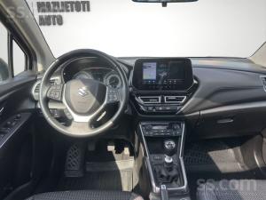 White Suzuki SX4 2022 in Riga, with an engine capacity of 1.40 L and mileage of 106 thousand km for 15990 €, photo 15 on AUTOMOTO.COM.LV