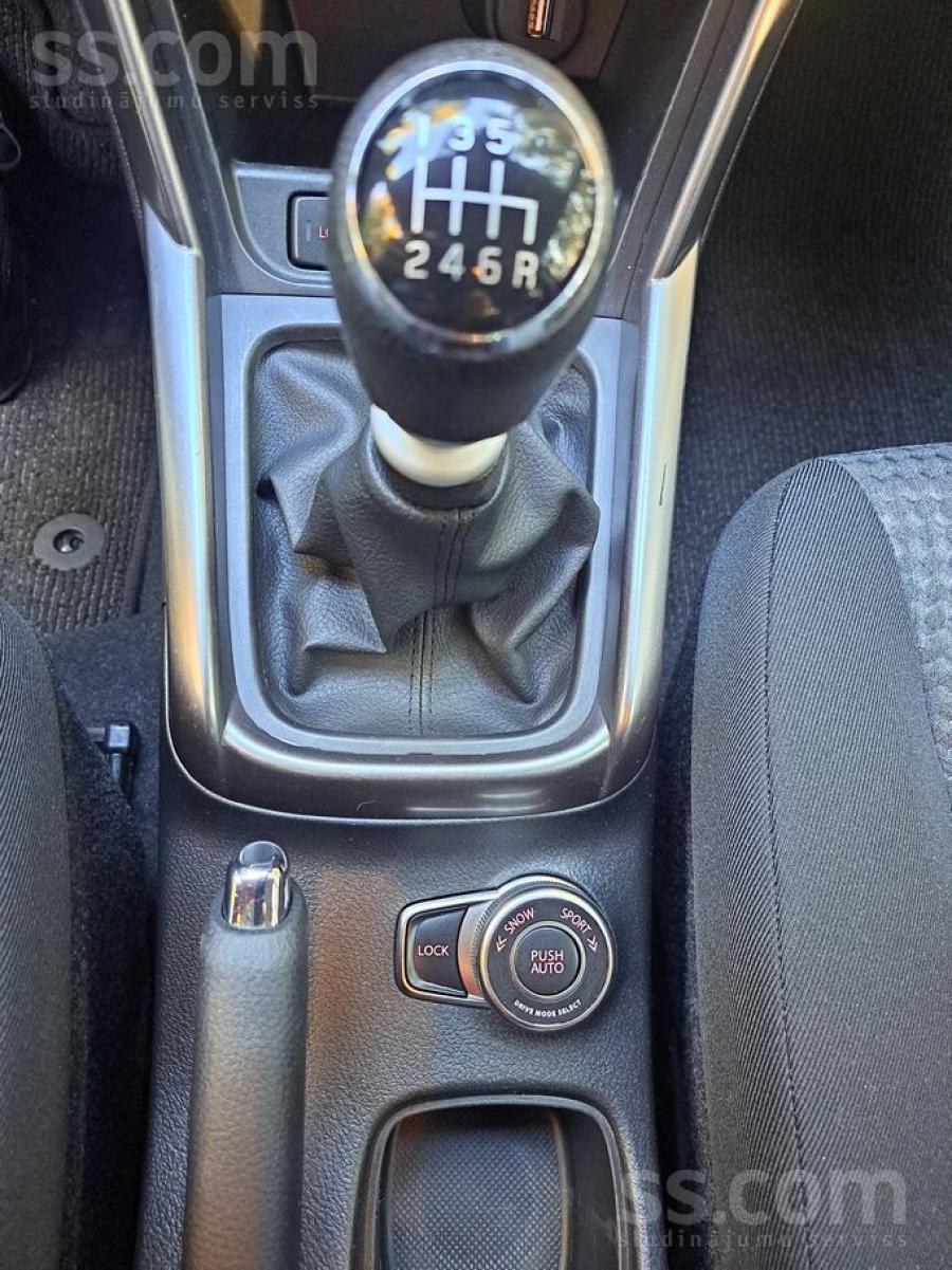 White Suzuki SX4 2022 in Riga, with an engine capacity of 1.40 L and mileage of 133 thousand km for 18700 €, photo 11 on AUTOMOTO.COM.LV