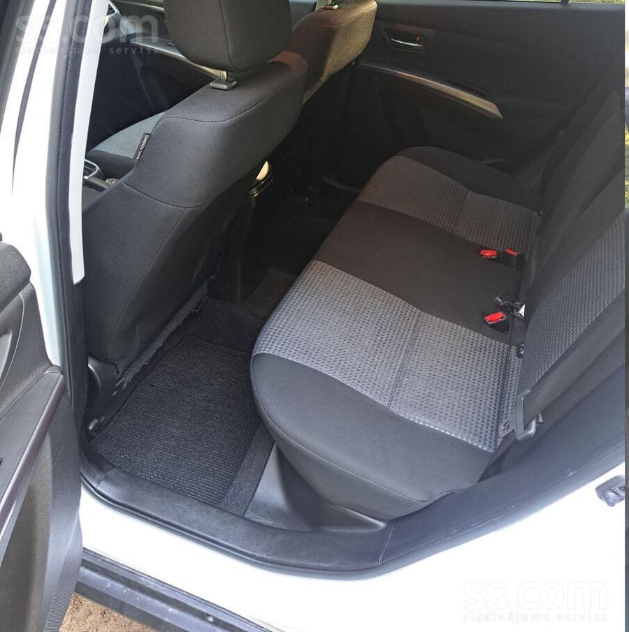Balts Suzuki SX4 2022 Rīga, ar dzinēja tilpumu 1.40 L un nobraukumu 133 tūkst. km par 16700 €, foto 6 vietnē AUTOMOTO.COM.LV