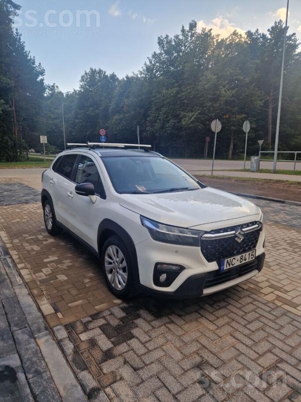 Balts Suzuki SX4 2022 Rīga, ar dzinēja tilpumu 1.40 L un nobraukumu 133 tūkst. km par 16700 €, foto 1 vietnē AUTOMOTO.COM.LV