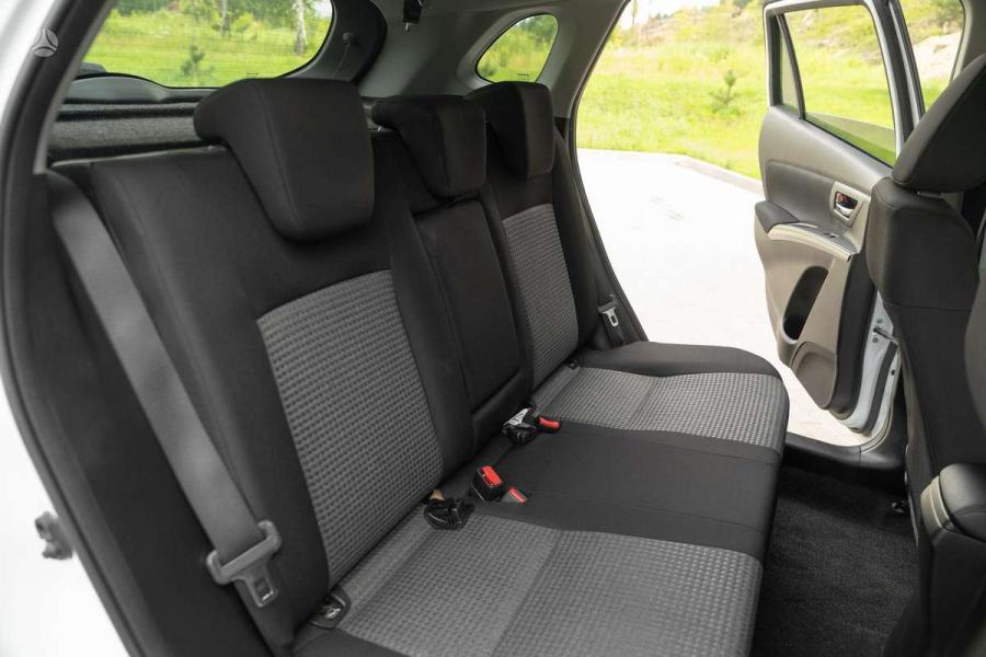 Balts Suzuki SX4 2023 Viļņa, ar dzinēja tilpumu 1.37 L un nobraukumu 159 tūkst. km par 15500 €, foto 20 vietnē AUTOMOTO.COM.LV