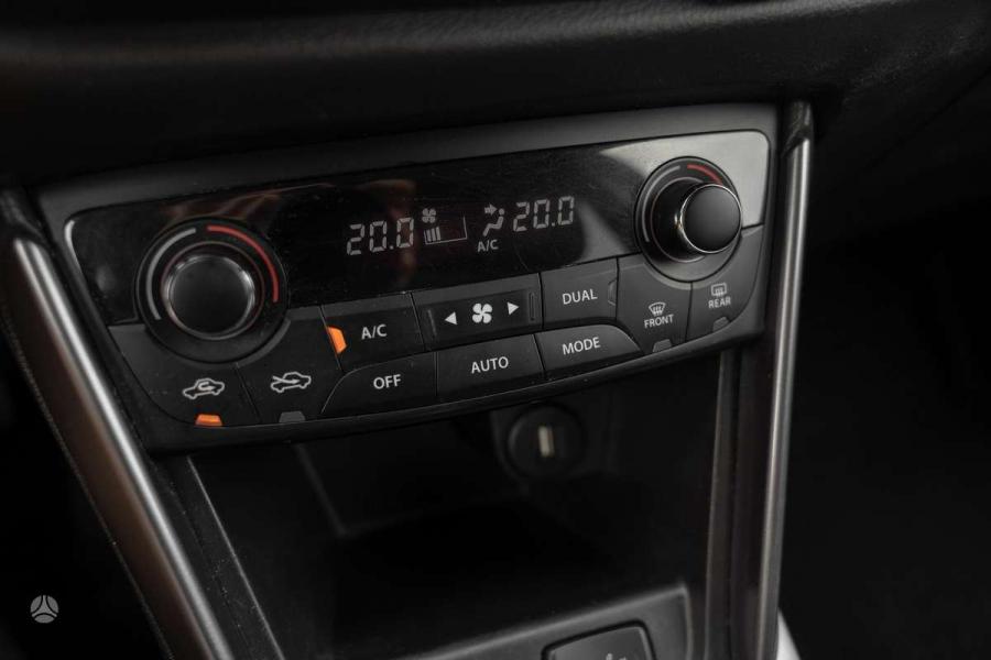 Balts Suzuki SX4 2023 Viļņa, ar dzinēja tilpumu 1.37 L un nobraukumu 159 tūkst. km par 15500 €, foto 24 vietnē AUTOMOTO.COM.LV