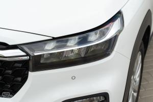 White Suzuki SX4 2023 in Vilnius, with an engine capacity of 1.40 L and mileage of 159 thousand km for 14950 €, photo 7 on AUTOMOTO.COM.LV
