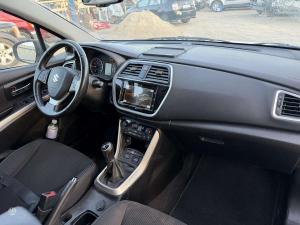 White Suzuki SX4 2018 in Siauliai, with an engine capacity of 1.00 L and mileage of 67 thousand km for 4200 €, photo 17 on AUTOMOTO.COM.LV