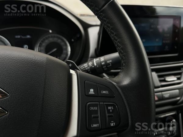 White Suzuki SX4 2022 in Riga, with an engine capacity of 1.40 L and mileage of 54 thousand km for 16550 €, photo 11 on AUTOMOTO.COM.LV