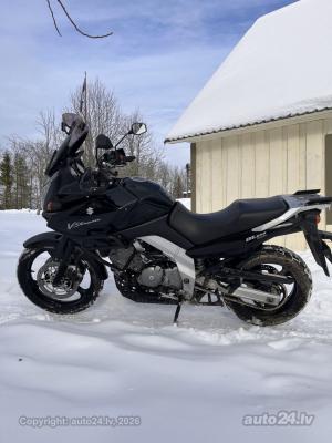 Melns Suzuki V-Strom 650 2004 Tallina, ar dzinēja tilpumu 0.65 L un nobraukumu 57 tūkst. km par 2990 €, foto 3 vietnē AUTOMOTO.COM.LV