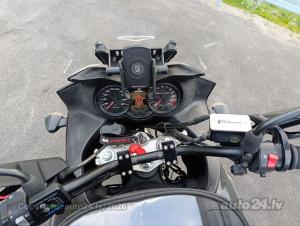 Black Suzuki V-Strom 650 2005 in Tallinn, with an engine capacity of 0.65 L and mileage of 40 thousand km for 3500 €, photo 7 on AUTOMOTO.COM.LV