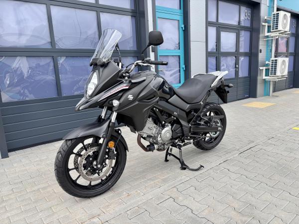 Черный Сузуки V-Strom 650 2019 в Клайпеда, объемом двигателя 6.50 л и пробегом 7 тыс. км за 6200 €, фото 1 на AUTOMOTO.COM.LV