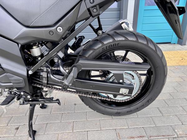 Черный Сузуки V-Strom 650 2019 в Клайпеда, объемом двигателя 6.50 л и пробегом 7 тыс. км за 6200 €, фото 6 на AUTOMOTO.COM.LV