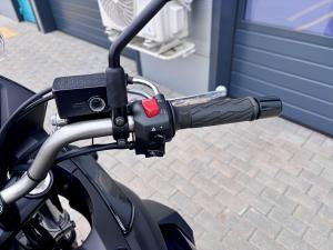 Melns Suzuki V-Strom 650 2019 Klaipėda, ar dzinēja tilpumu 6.50 L un nobraukumu 7 tūkst. km par 6200 €, foto 10 vietnē AUTOMOTO.COM.LV