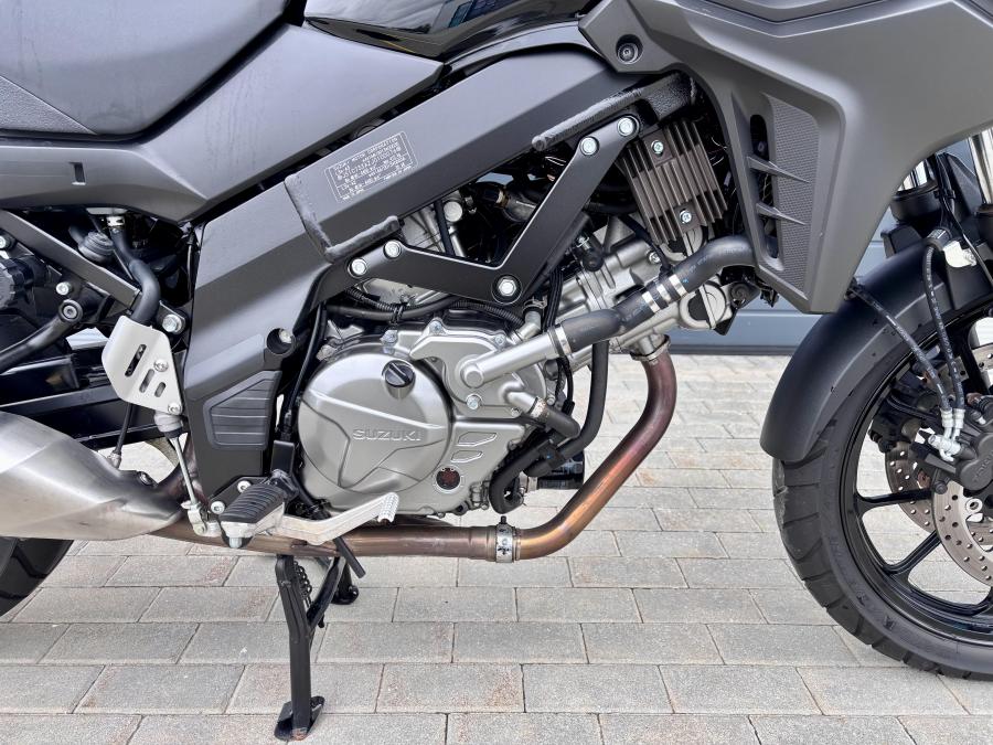 Melns Suzuki V-Strom 650 2019 Klaipėda, ar dzinēja tilpumu 6.50 L un nobraukumu 7 tūkst. km par 6200 €, foto 17 vietnē AUTOMOTO.COM.LV