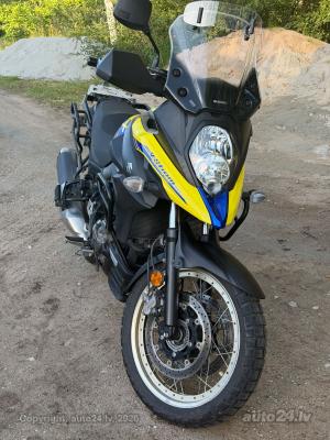 Black Suzuki V-Strom 650 2023 in Tallinn, with an engine capacity of 0.65 L and mileage of 27 thousand km for 6500 €, photo 4 on AUTOMOTO.COM.LV