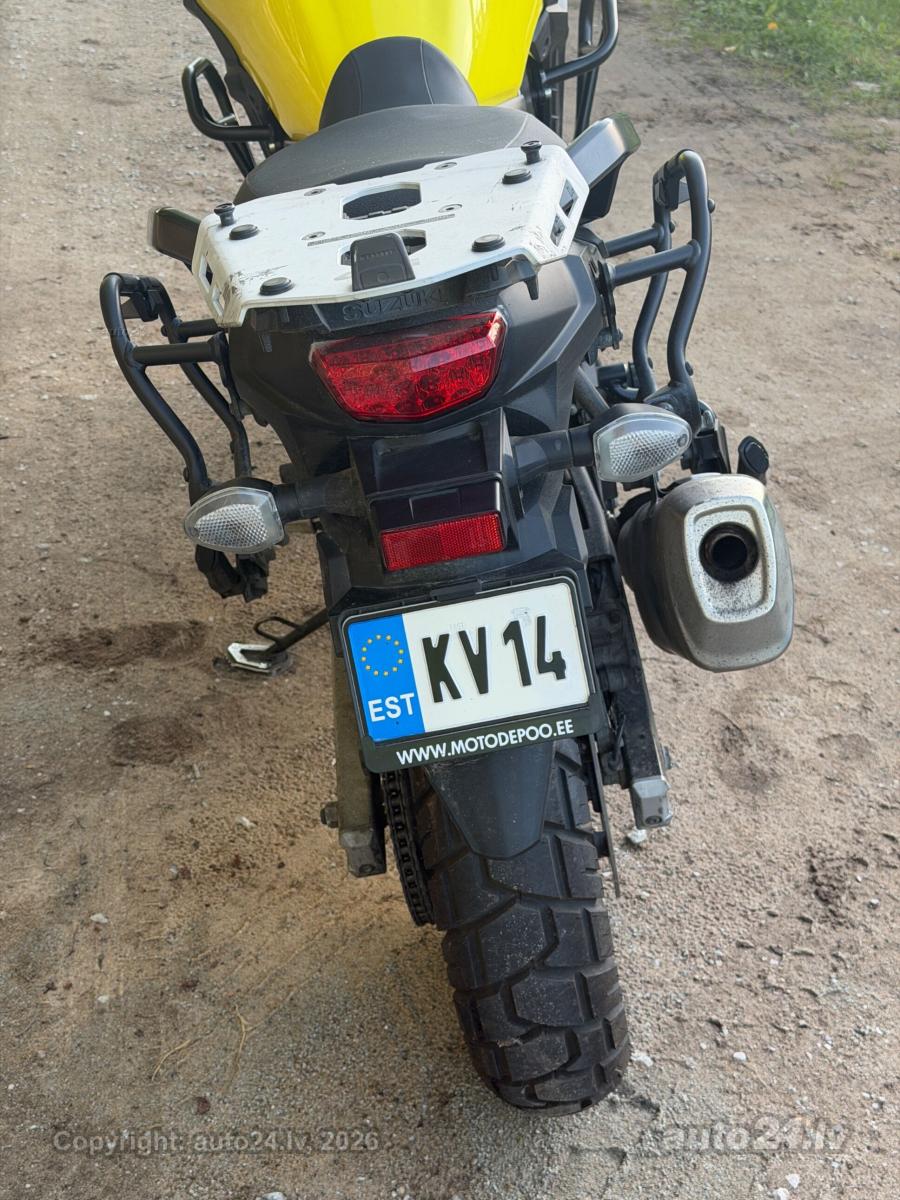 Black Suzuki V-Strom 650 2023 in Tallinn, with an engine capacity of 0.65 L and mileage of 27 thousand km for 6500 €, photo 6 on AUTOMOTO.COM.LV