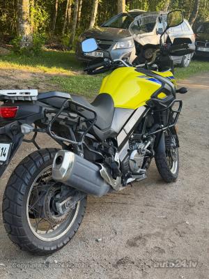 Black Suzuki V-Strom 650 2023 in Tallinn, with an engine capacity of 0.65 L and mileage of 27 thousand km for 6500 €, photo 7 on AUTOMOTO.COM.LV