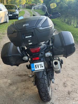 Black Suzuki V-Strom 650 2023 in Tallinn, with an engine capacity of 0.65 L and mileage of 27 thousand km for 6500 €, photo 8 on AUTOMOTO.COM.LV